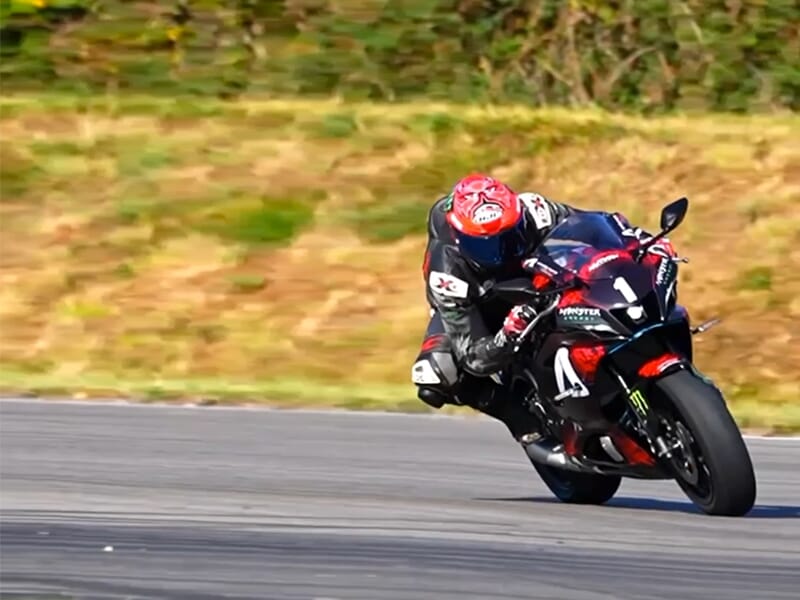 Location de Moto sur le Circuit de Mirecourt - Vosges 88